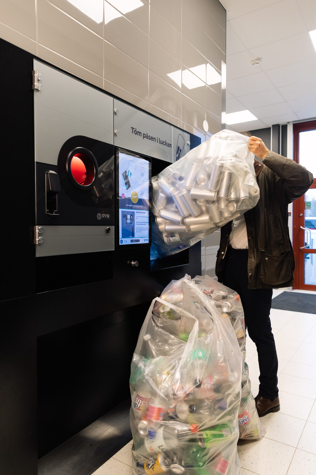 RVM Mega ProLine+ Slim - RVM Systems Australia